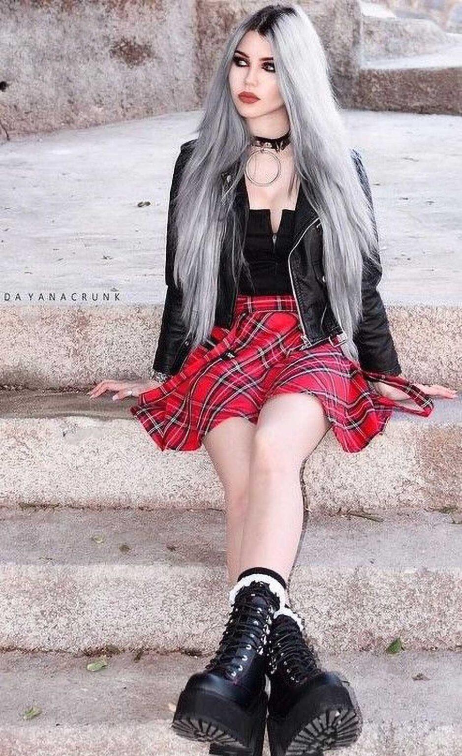 DAYANA CRUNK • INSPIRATIONAL MODEL