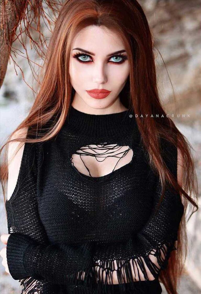 DAYANA CRUNK • INSPIRATIONAL MODEL