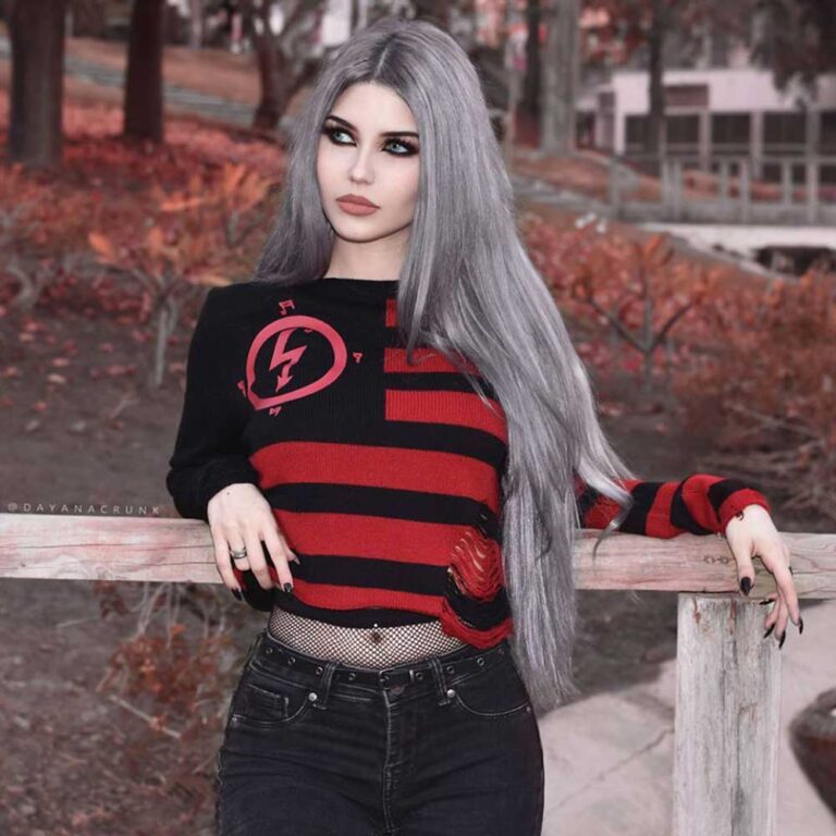 DAYANA CRUNK • INSPIRATIONAL MODEL