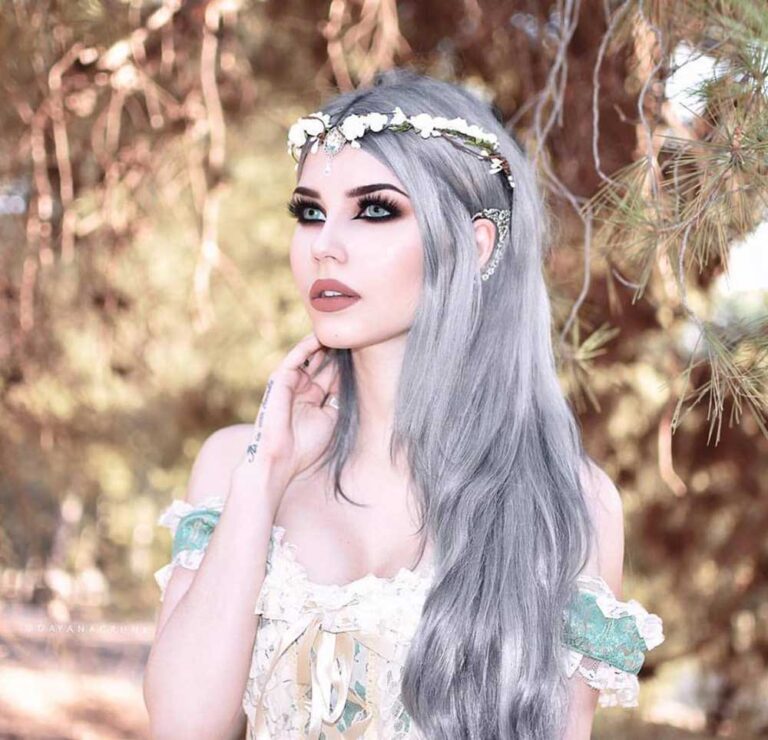 DAYANA CRUNK • INSPIRATIONAL MODEL