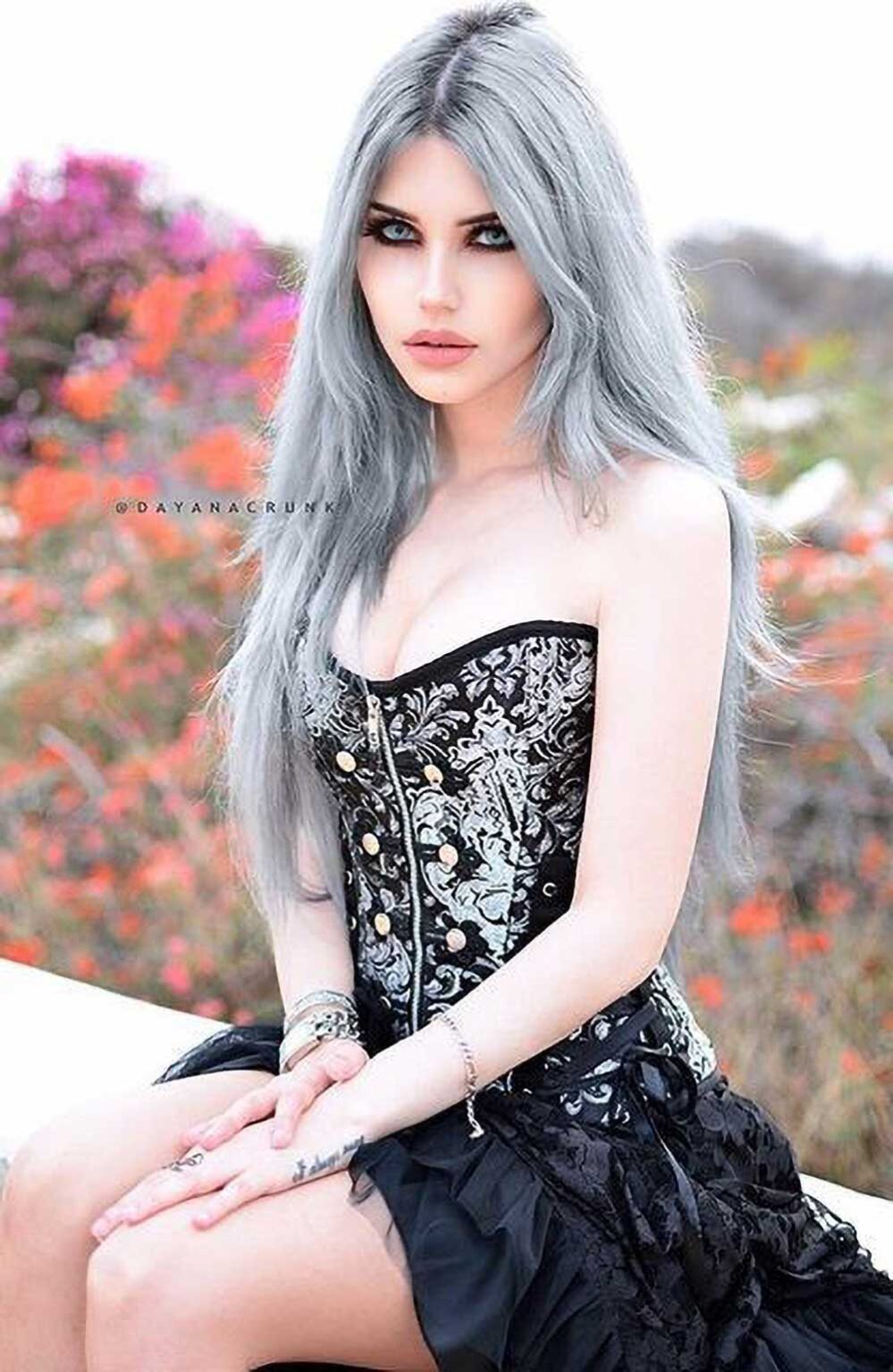 DAYANA CRUNK • INSPIRATIONAL MODEL